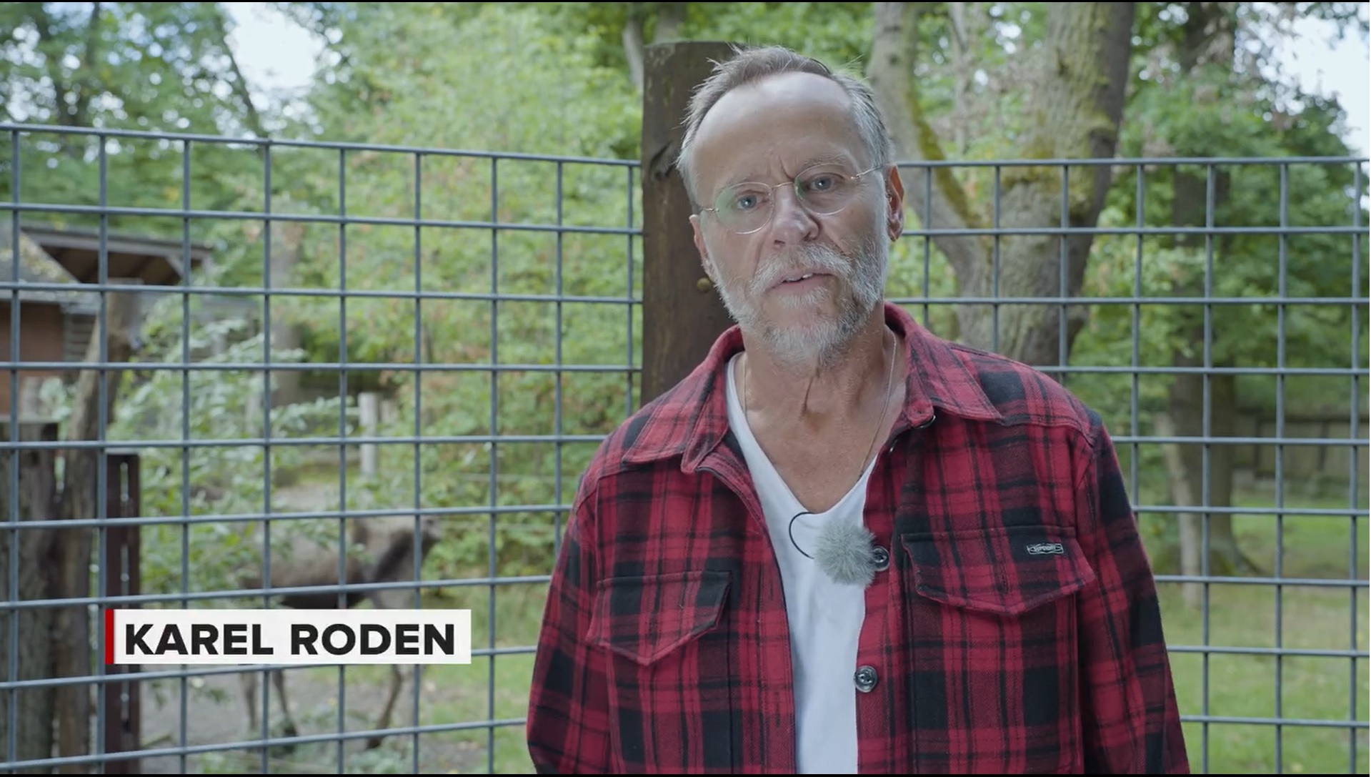 Karel Roden jako tvář nové kampaně – nekrmte zvířata v zoo, vyzývá ve ...